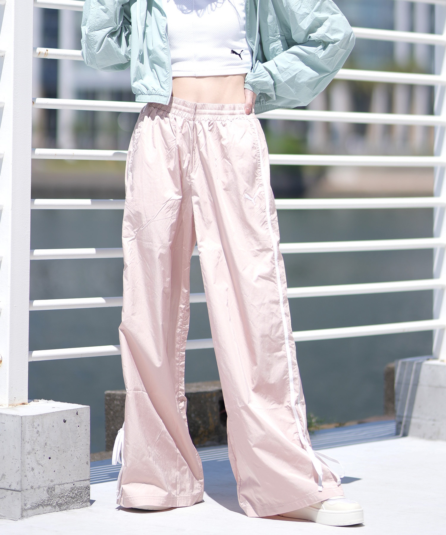 PUMA プーマ ロングパンツ レディース トラック パンツ リボン 633344 T7 MODERN DELIGHT TRACK PANTS ...